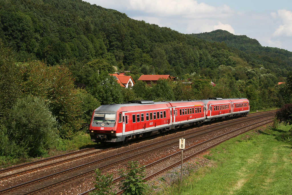610 012 am 04.08.2009 bei Hersbruck. - Bahnbilder.de