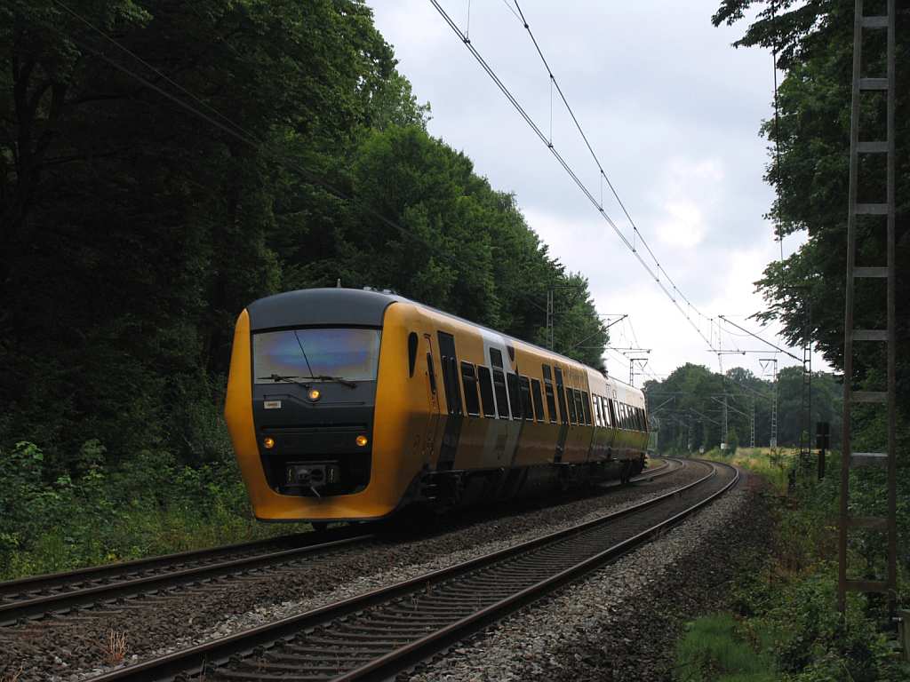 Buffel 57 (ehemalige NS 3439) von Syntus mit Regionalzug BE 20011 Hengelo-Bad Bentheim von ...