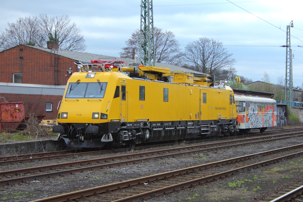 Baureihe 711.2 | Robel 57.44 EIO Entstör- und Instandhaltungsfahrzeug Fotos (4) - Bahnbilder.de