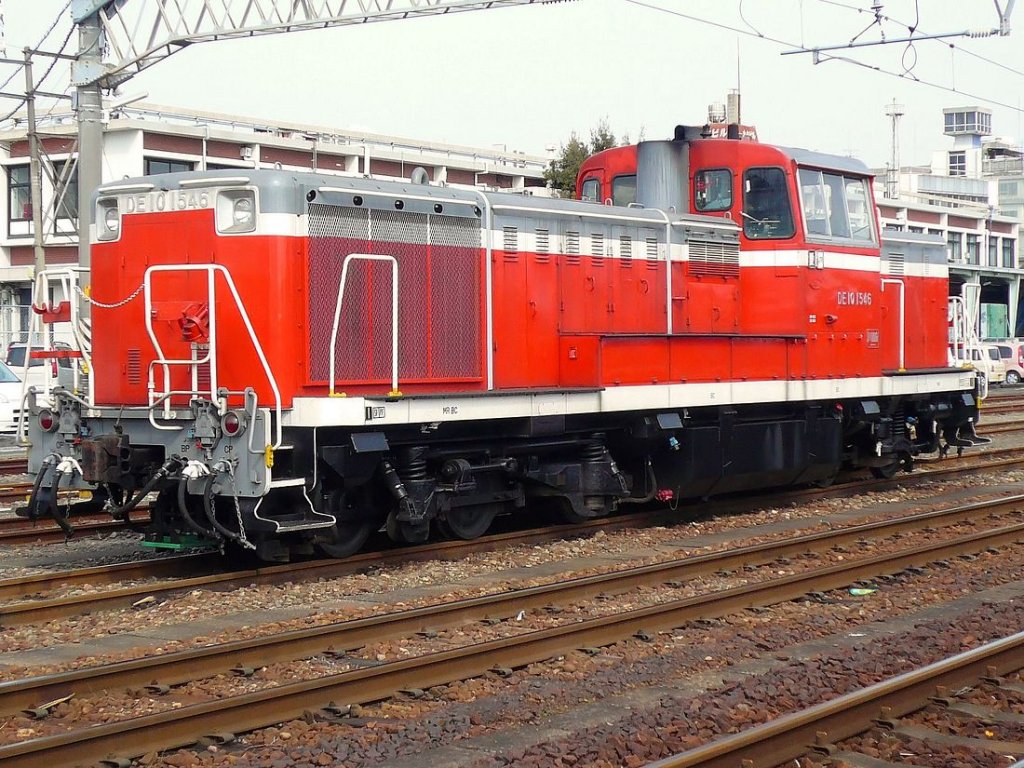 DE10: Diese 1966-1978 gebauten Loks (Achsfolge AAA-B) bilden heute die grösste Gruppe von JR ...