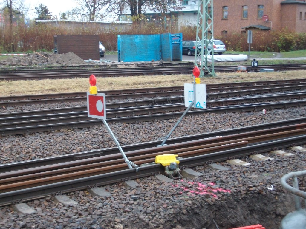 In Beiden Richtungen Mit Einer Sh2 Scheibe Und Einer Gleissperre In Beiden Richtungen Mit Einer Sh2 Scheibe Und Einer Gleissperre