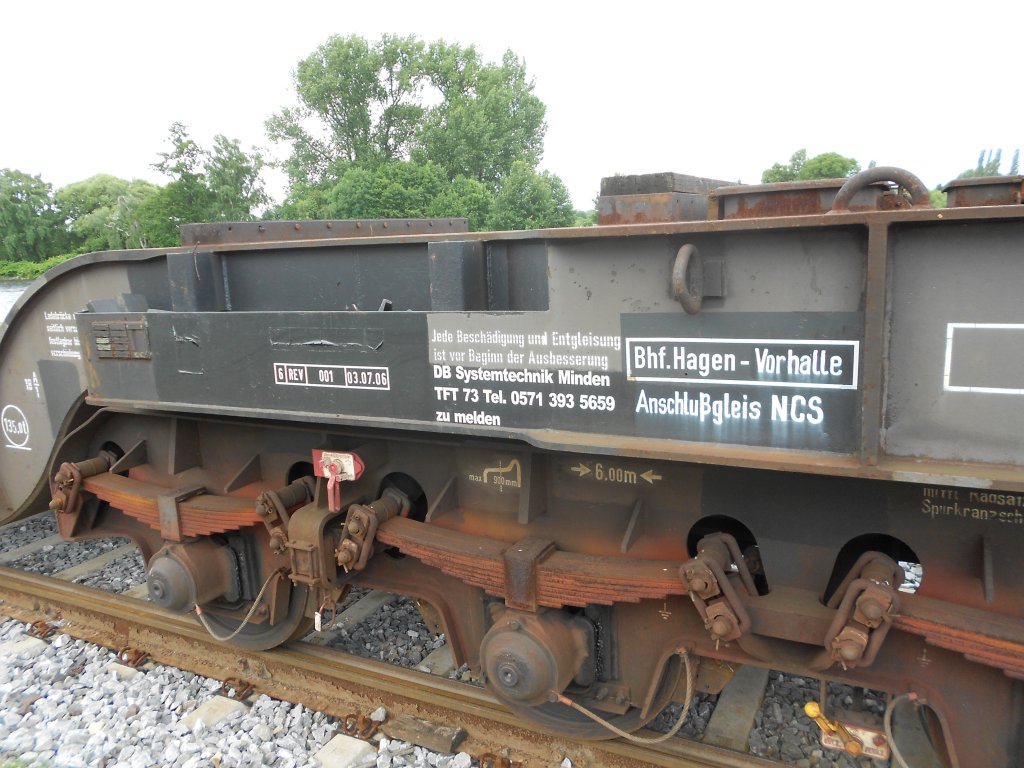 Schwerlastwagen im Hafen von Mülheim/Ruhr (Siemens) - Bahnbilder.de