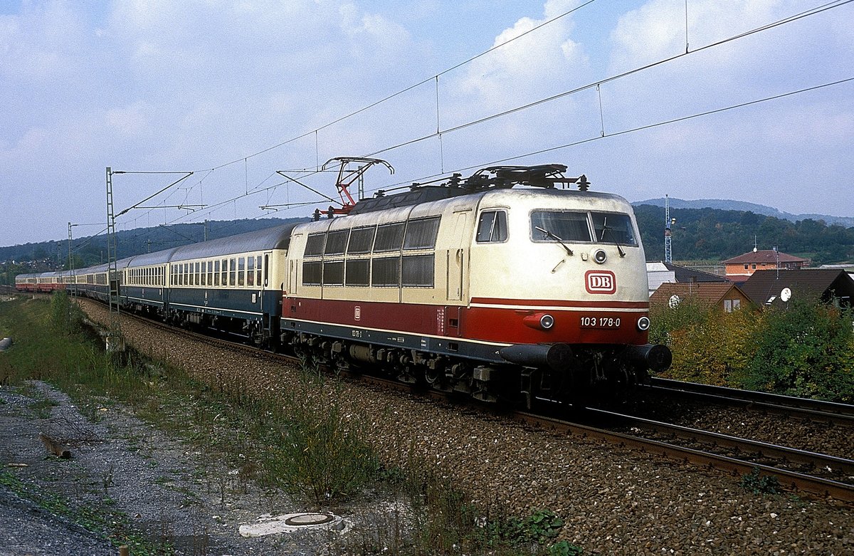 RE: ESU 31174 BR 103 wurde geliefert - 17