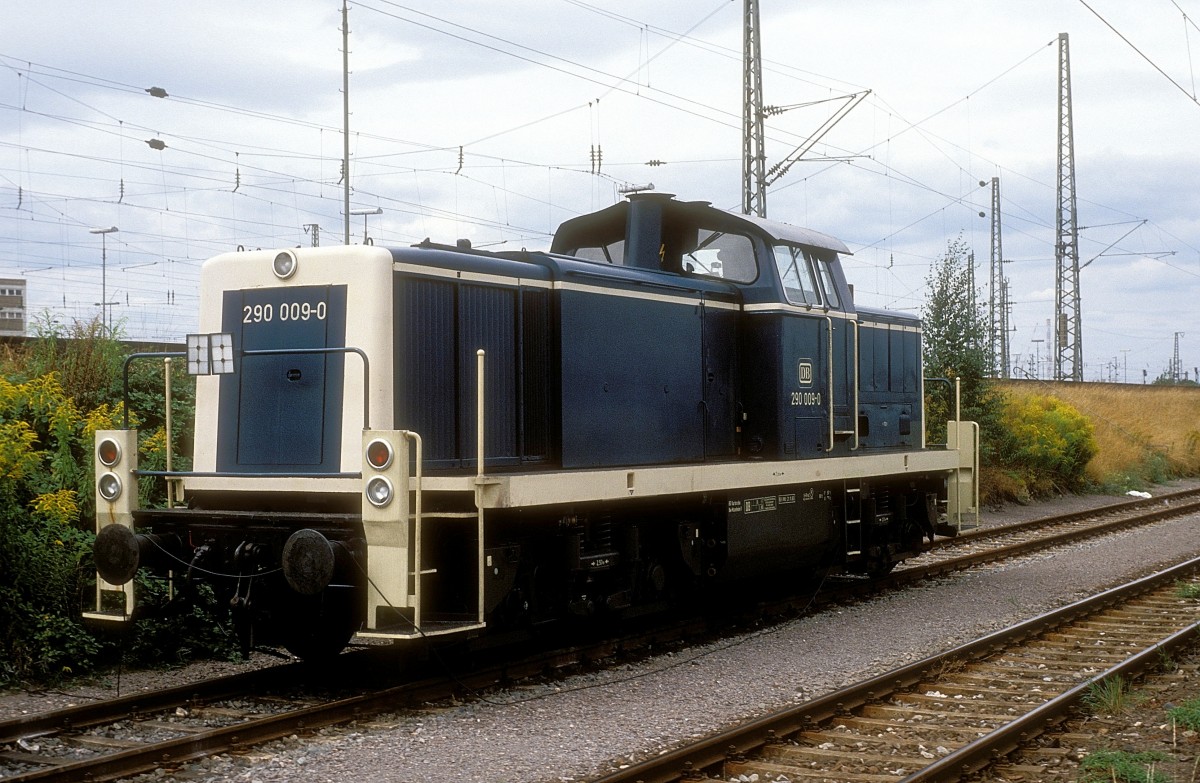 290 009 Mannheim 20.08.90 - Bahnbilder.de