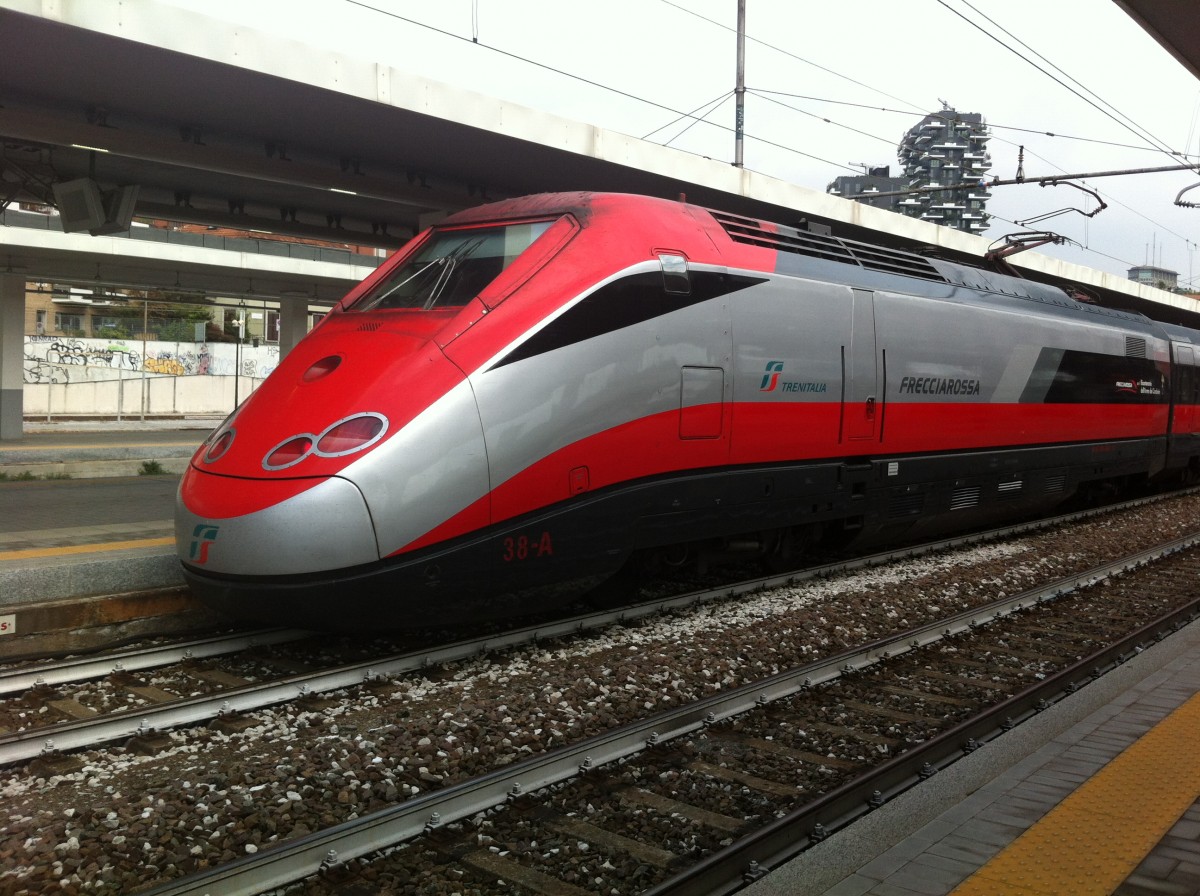 ETR 500 Frecciarossa der FS in Milano Porta Garibaldi am 05.09.2014 ...