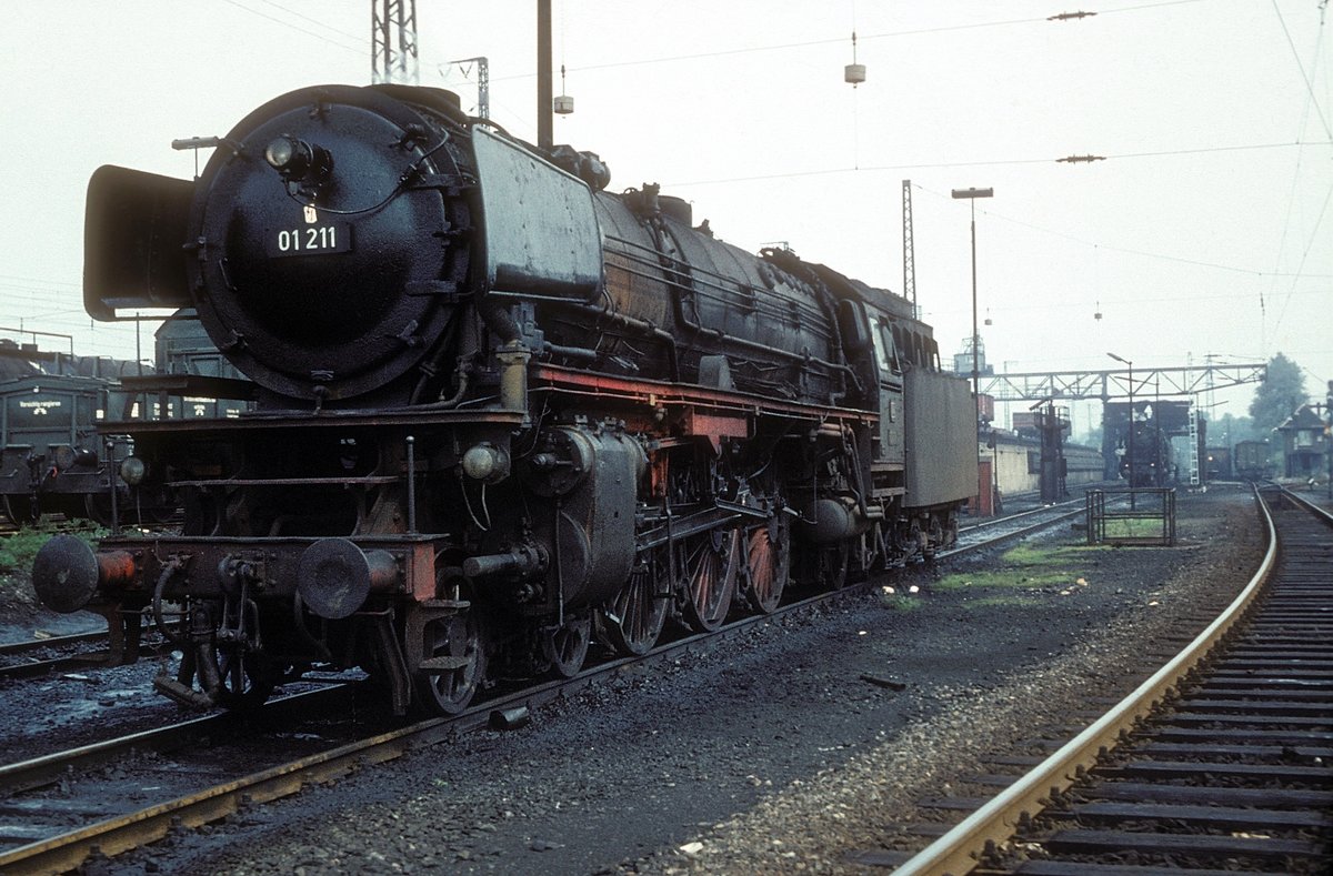 01 211 xxxxxxxx xx.xx.xx - Bahnbilder.de