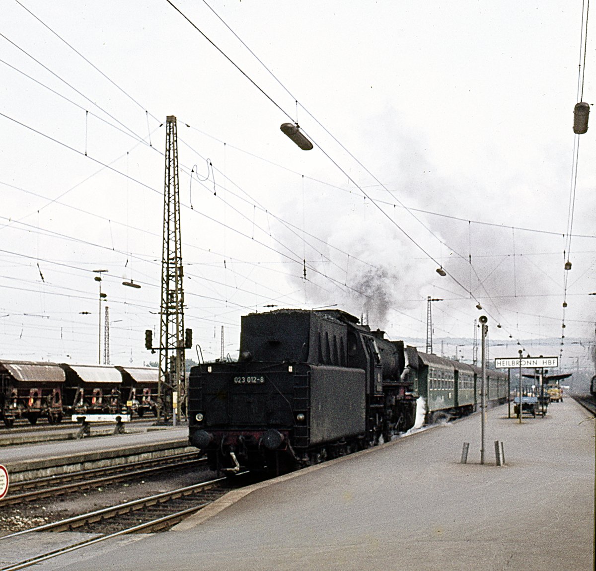 Baureihe 23 DB 023 ·DB-Neubau· Fotos (10) - Bahnbilder.de