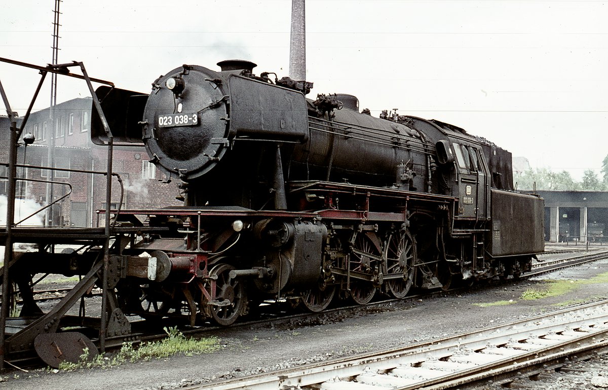 Die Dampflokomotive 23 019 im Deutschen Dampflokomotiv-Museum ...