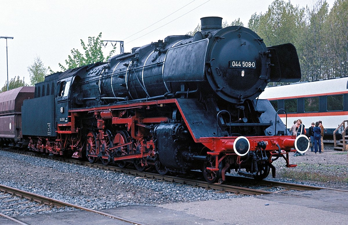 Baureihe 44 (44 DRG DR DB, 043 | 044 DB) Fotos (2) - Bahnbilder.de