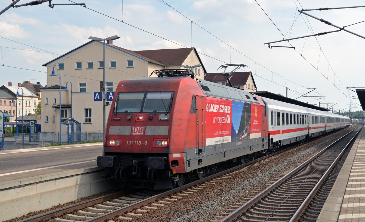 101 118 bespannte am 14.06.15 den IC 2034 nach Norddeich - Bahnbilder.de