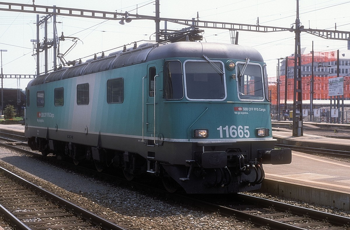 11665 Zürich Hbf 13.06.00 - Bahnbilder.de