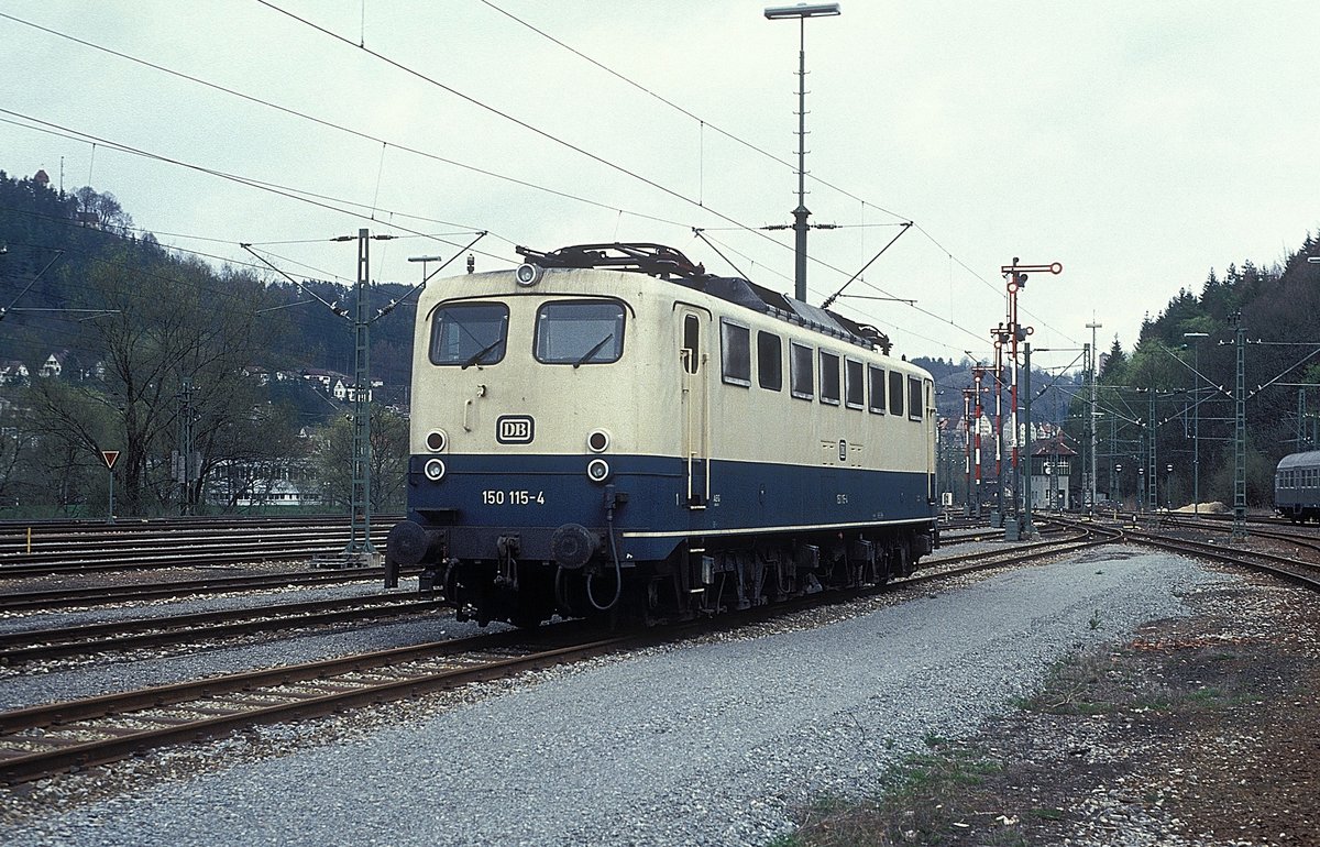 150 115 Horb 19.04.92 - Bahnbilder.de