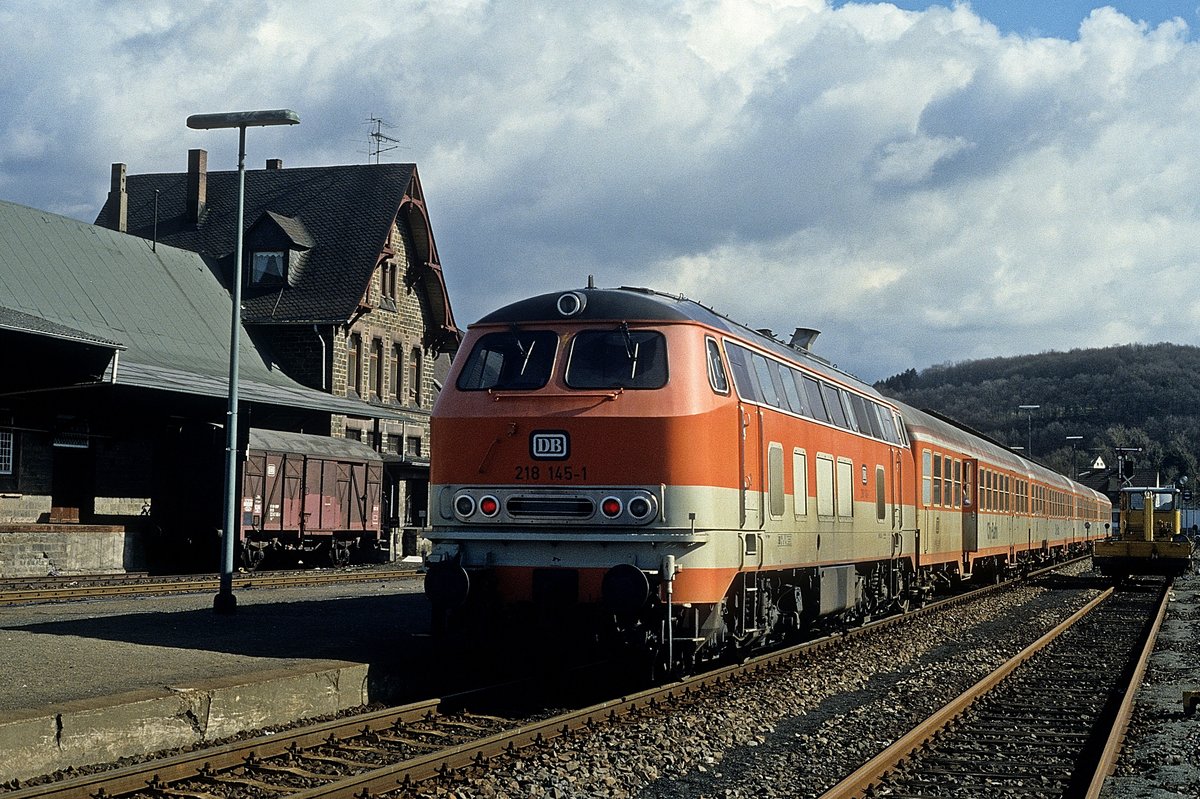 218 419-0 und 218 430-7 mit dem EC 192 (München Hbf-Basel SBB) bei ...