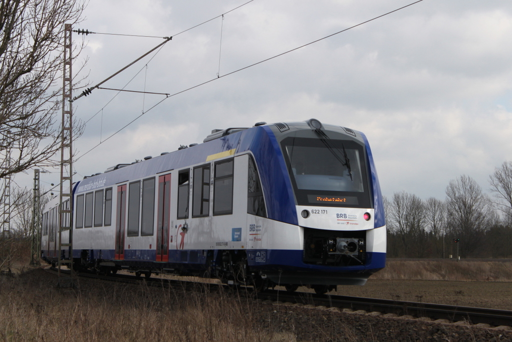 622 171-6(Alstom Coradia LINT 54)der Bayerische Regiobahn kam während einer Probefahrt durch ...
