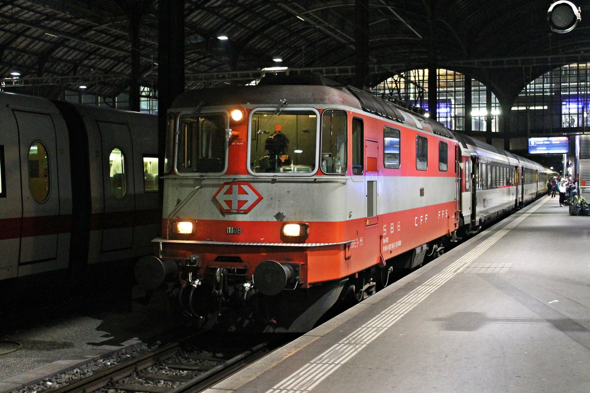 Bahnhof Basel SBB Fotos - Bahnbilder.de