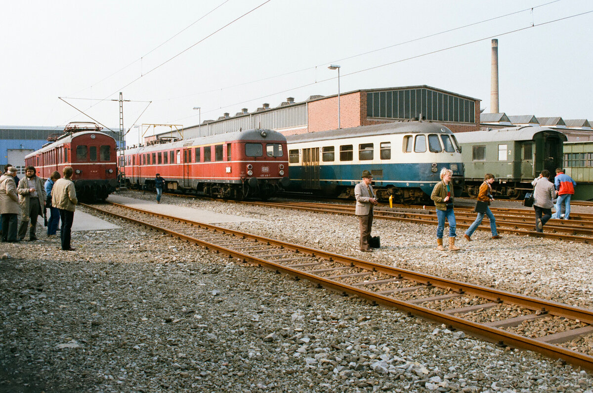430 408 im August 1983 bei Witten-Annen. - Bahnbilder.de