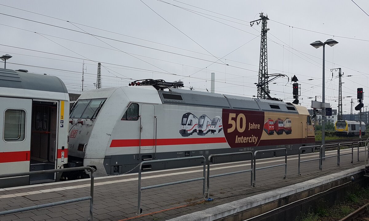 Br 101 110-5 am 04.08.2025 mit IC 2214 nach Westerland im HBF Münster Westf - Bahnbilder.de
