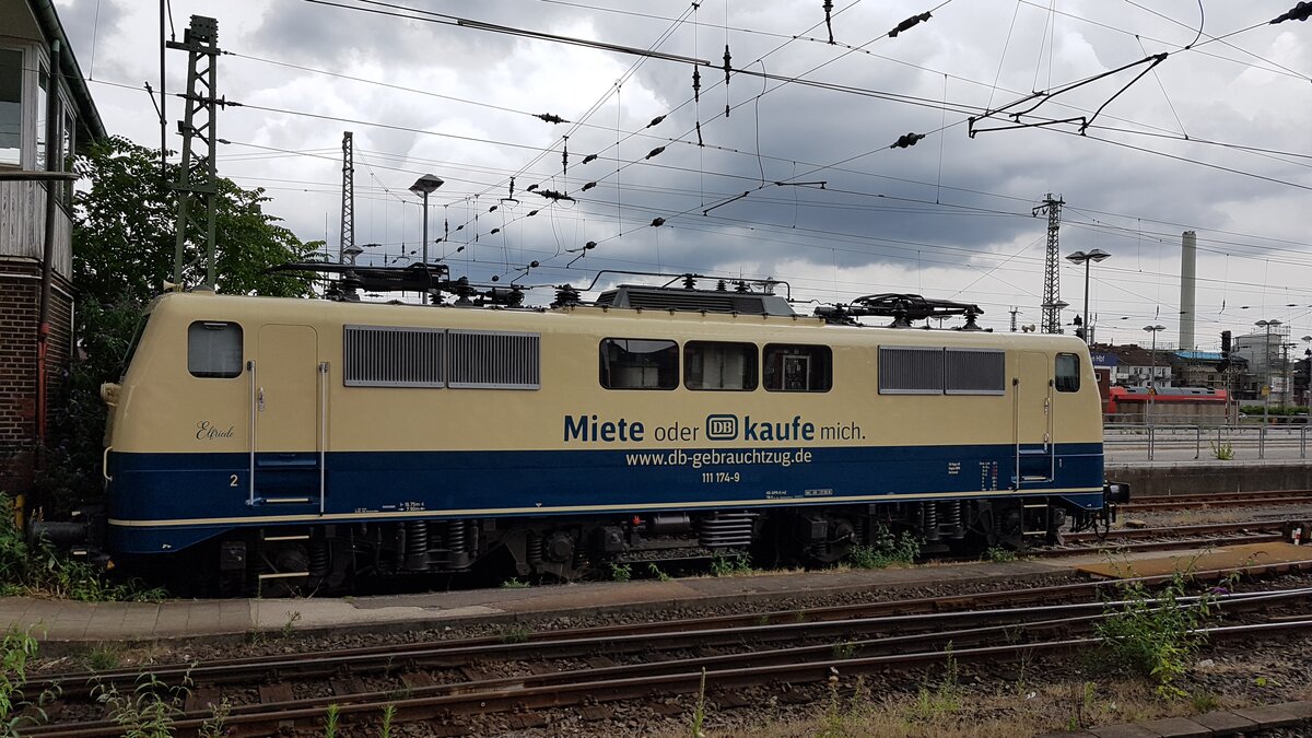 6 111 | Baureihe 111 Fotos - Bahnbilder.de