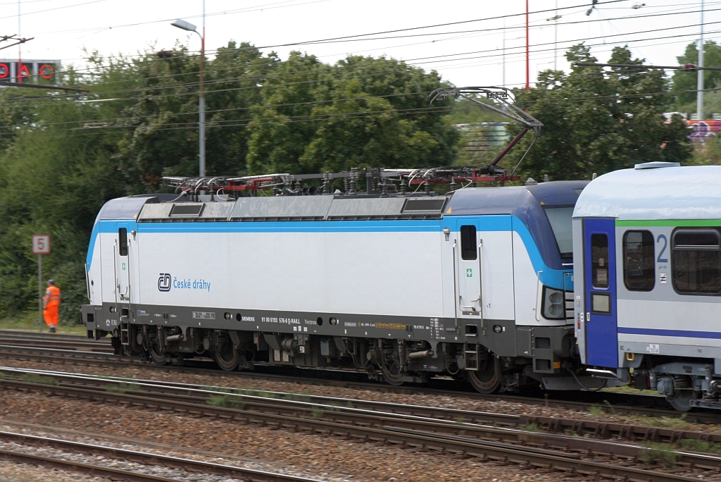 D-RAILL 193 576-6 fährt am 04.August 2025 mit dem EC 103 Danubius (Krakow Glowny - Wien Hbf ...