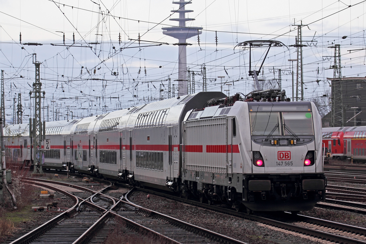 6 147 | Baureihe 147.5 | Traxx AC3 | IC Fotos - Bahnbilder.de