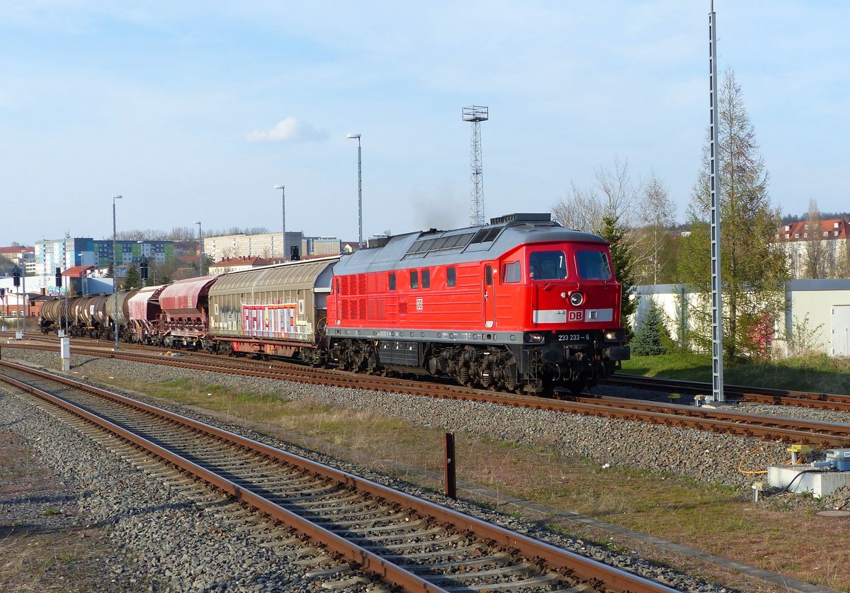 BR 233 264-1 bringt Schienen zur Baustelle zwischen Munster - Soltau ...