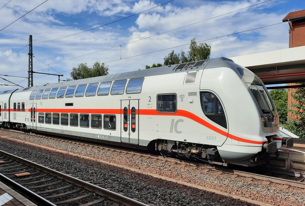 DB IC2 4881 (D-DB 50 80 86-81 881-4 DBpbzfa 668.4) im IC 1956 von Leipzig Hbf nach Karlsruhe Hbf ...