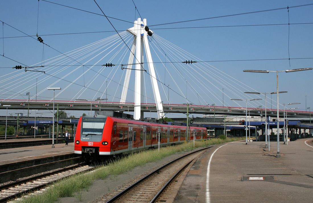 Ludwigshafen (Rhein) Fotos - Bahnbilder.de