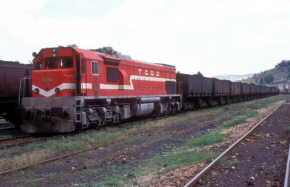 DE22000 | EMD G26 Fotos - Bahnbilder.de