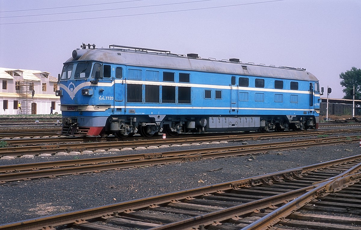 DF4B Dōngfēng Fotos - Bahnbilder.de