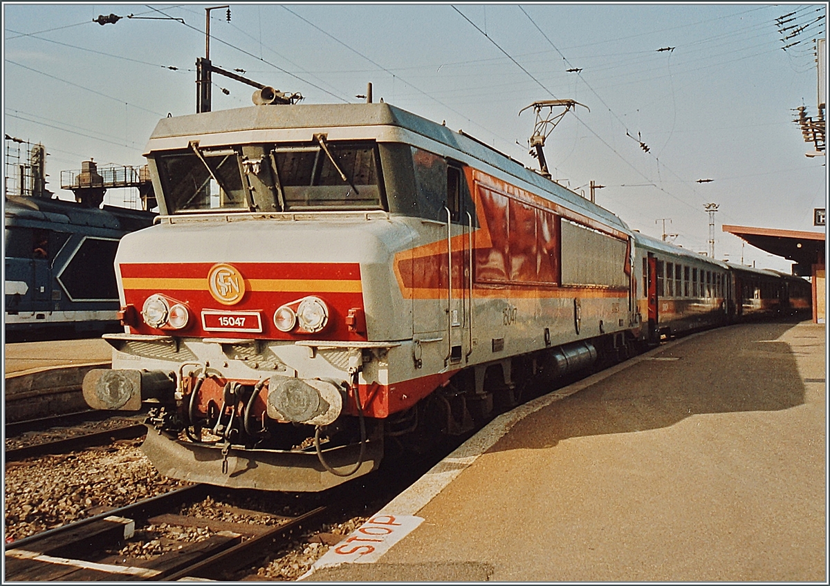 SNCF 15053 am 26.04.2003 in Mulhouse - Bahnbilder.de