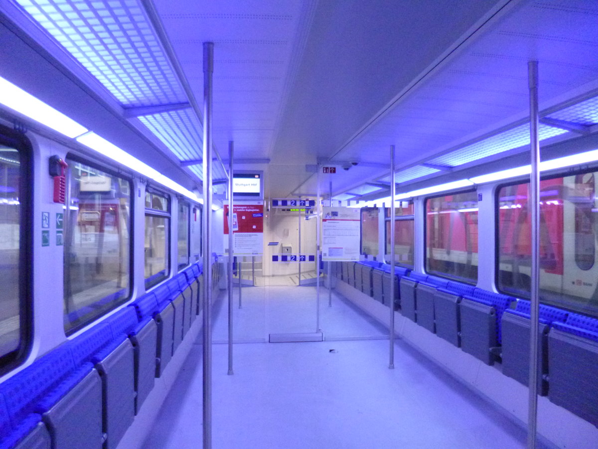 DoSto Innenraum. 18.03.17. - Bahnbilder.de