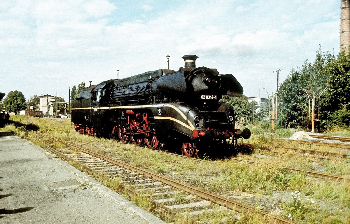 Baureihe 18.3 · DB 018 bad. IV h Fotos - Bahnbilder.de