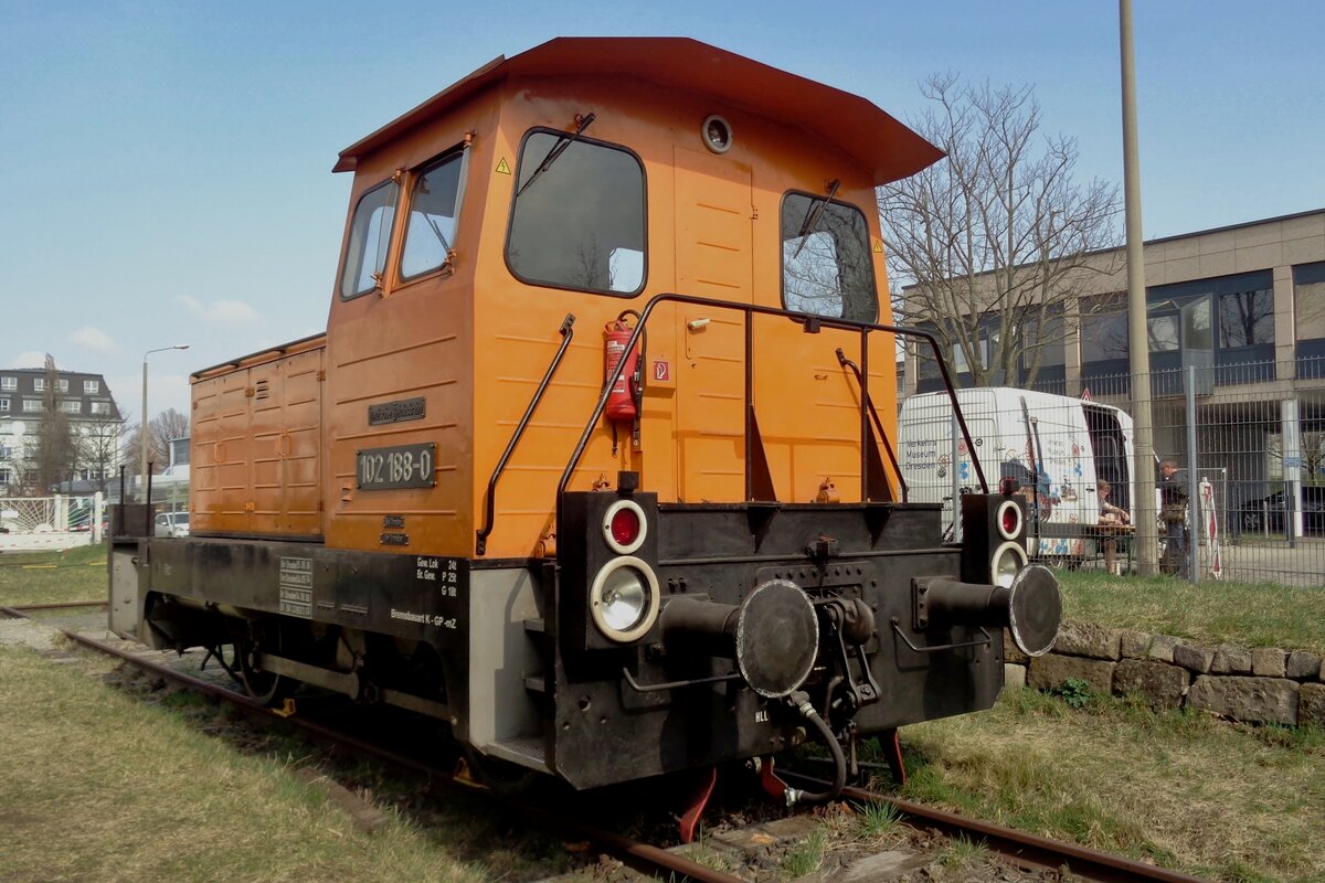 V22-306 des Bw Aschersleben 21.05.07 in Leipzig Hbf - Bahnbilder.de