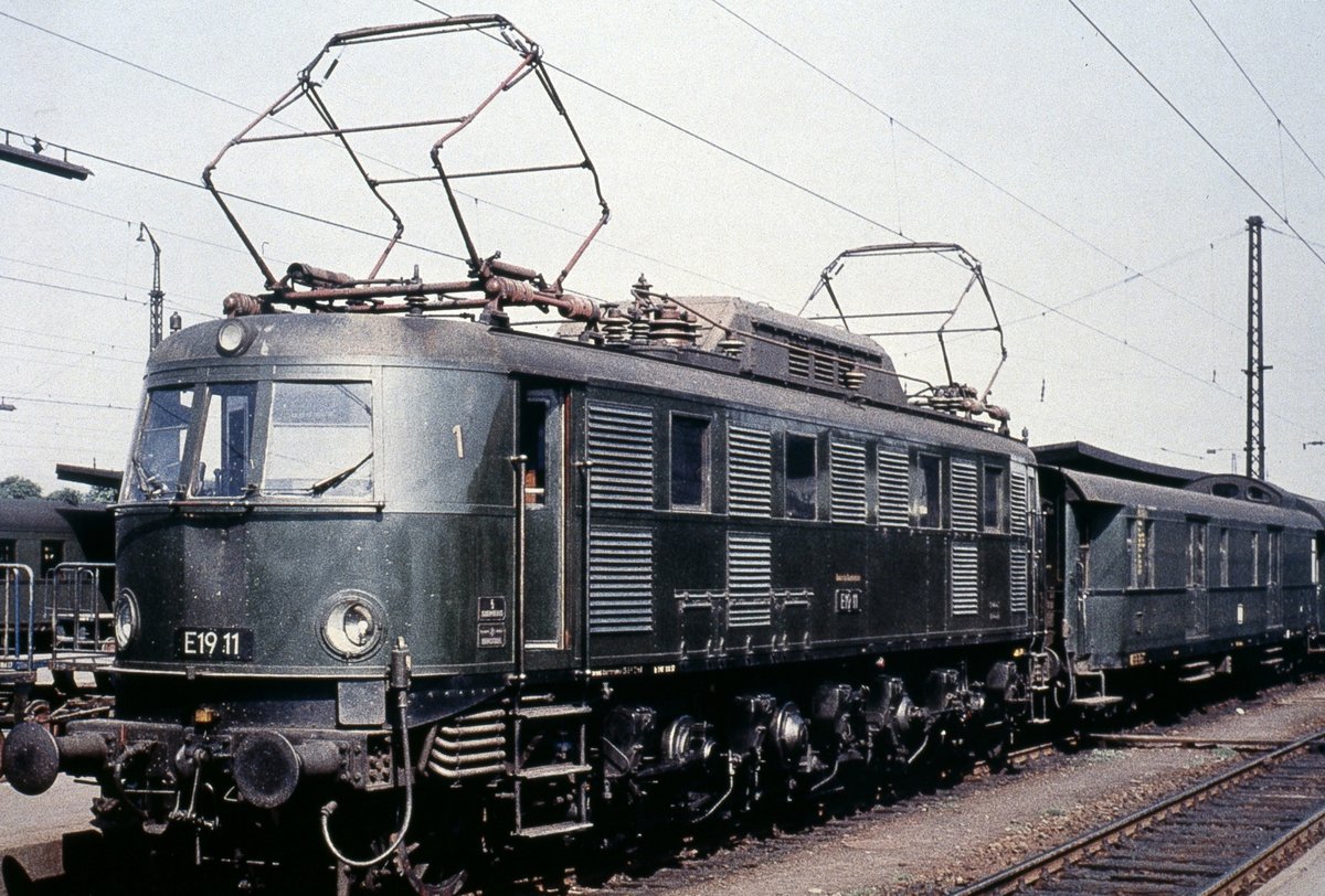 E 19 · Baureihe 119 Fotos - Bahnbilder.de
