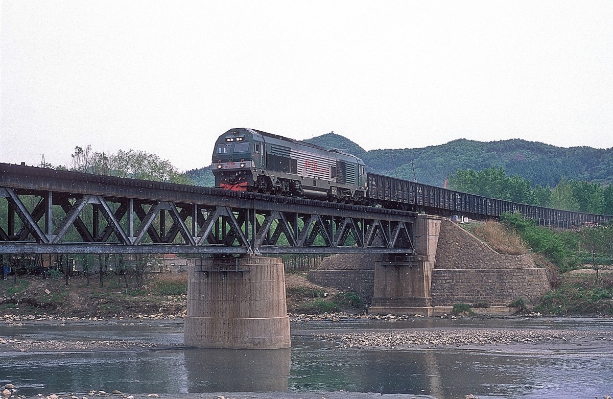 HXN3 EMD JT56ACe 'Harmony' Fotos - Bahnbilder.de