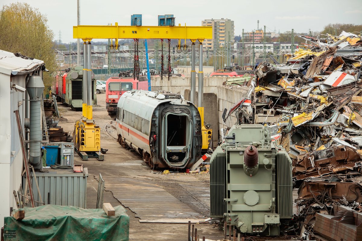 ICE-TD in Opladen, April 2021. - Bahnbilder.de