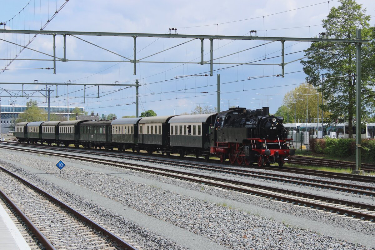 Baureihe 64 · Baureihe 064 · DR 64.1 Fotos - Bahnbilder.de