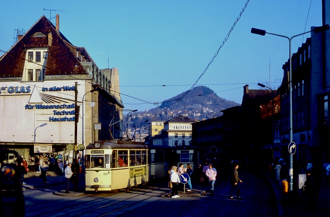 Straßenbahn Jena__Zug der Linie 2 mit Tw 104 [T57, VEB Gotha 1960; 2006 ...