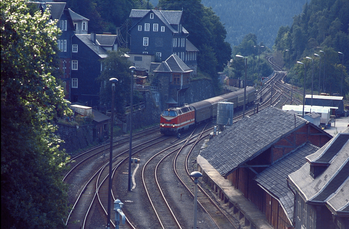 564 (Coburg–) Sonneberg – Lauscha – Ernstthal (–Neuhaus) Fotos - Bahnbilder.de