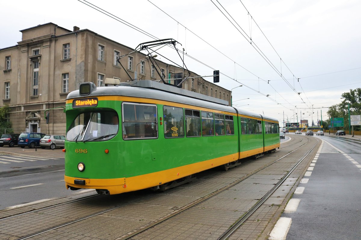 MPK Poznan Düwag GT8 Wagen 696 (ex Düsseldorf) am 16.07.18 in Posen (Polen) - Bahnbilder.de