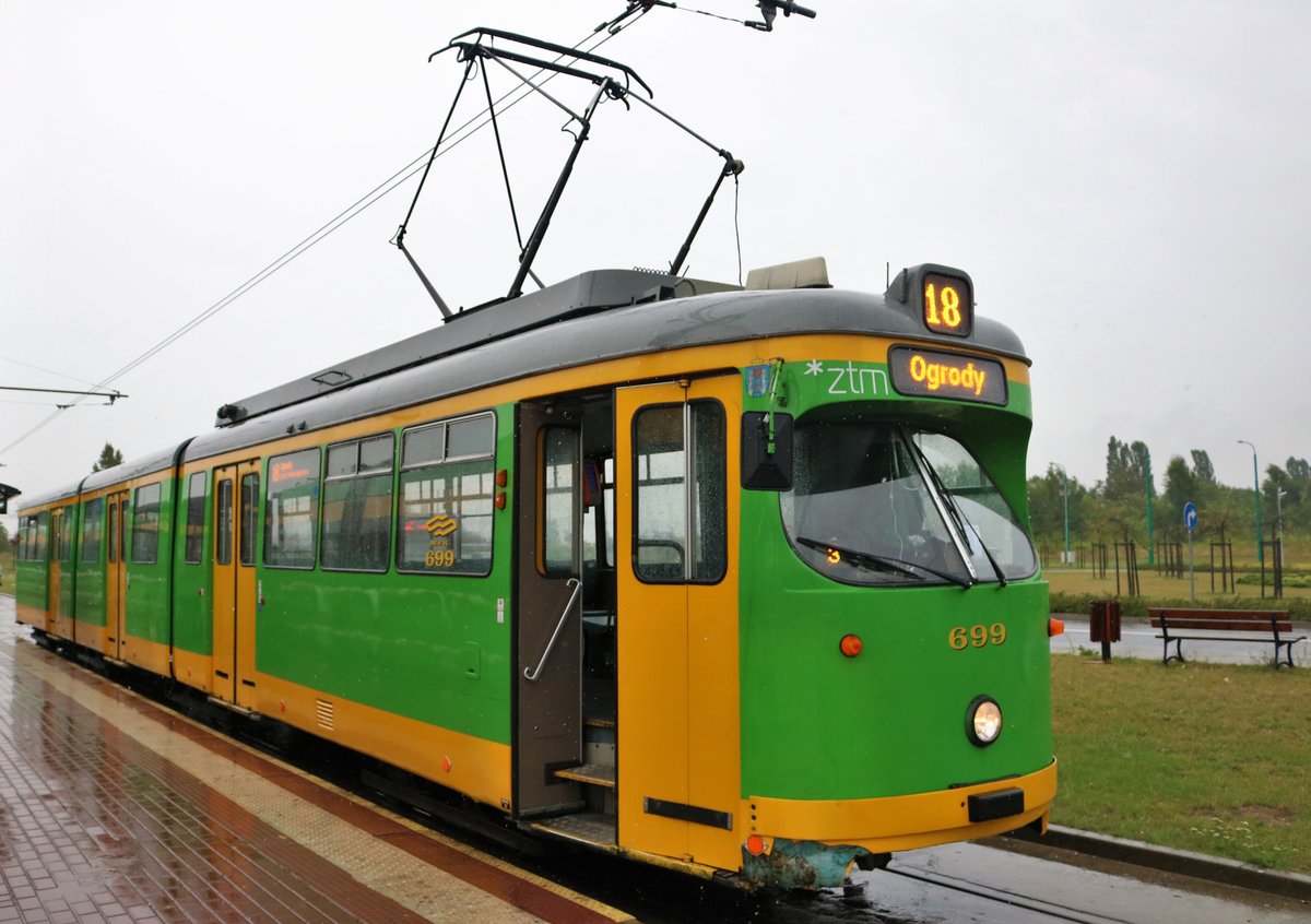 MPK Poznan Düwag GT8 Wagen 669 (ex Düsseldorf) am 17.07.18 in Posen Franowo (Polen) - Bahnbilder.de