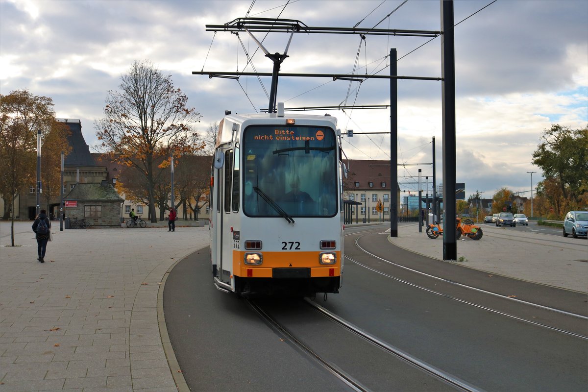 MVG Düwag M8C Wagen 272 am 09.11.19 in Mainz - Bahnbilder.de