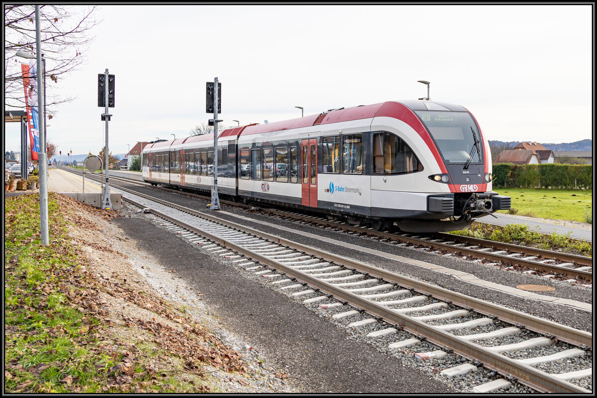 Nach einer der ersten Personenzugbegegnungen seit vielen Jahren im Bahnhof Fraunetal Bad Gmas ...