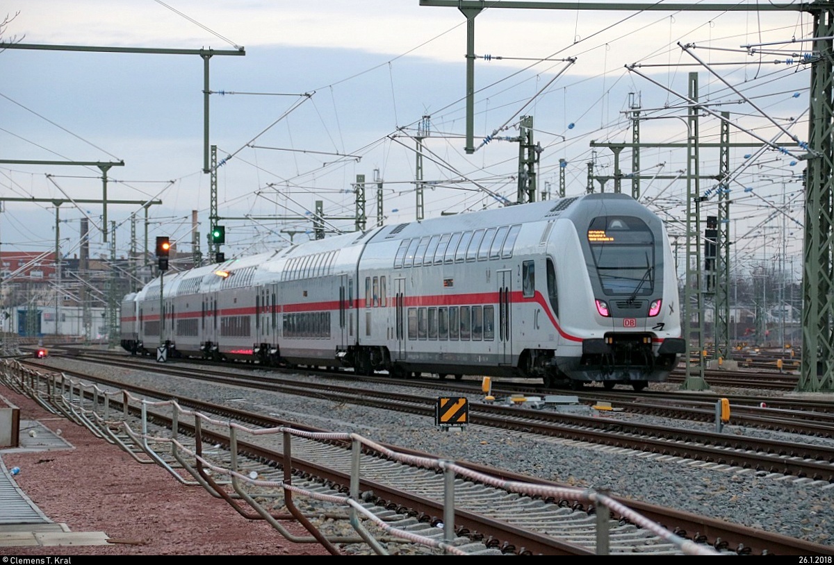 Nachschuss auf DBpbzfa 668.2 mit Zuglok 146 554-1 DB als IC 2034 (Linie 56) von Leipzig Hbf nach ...