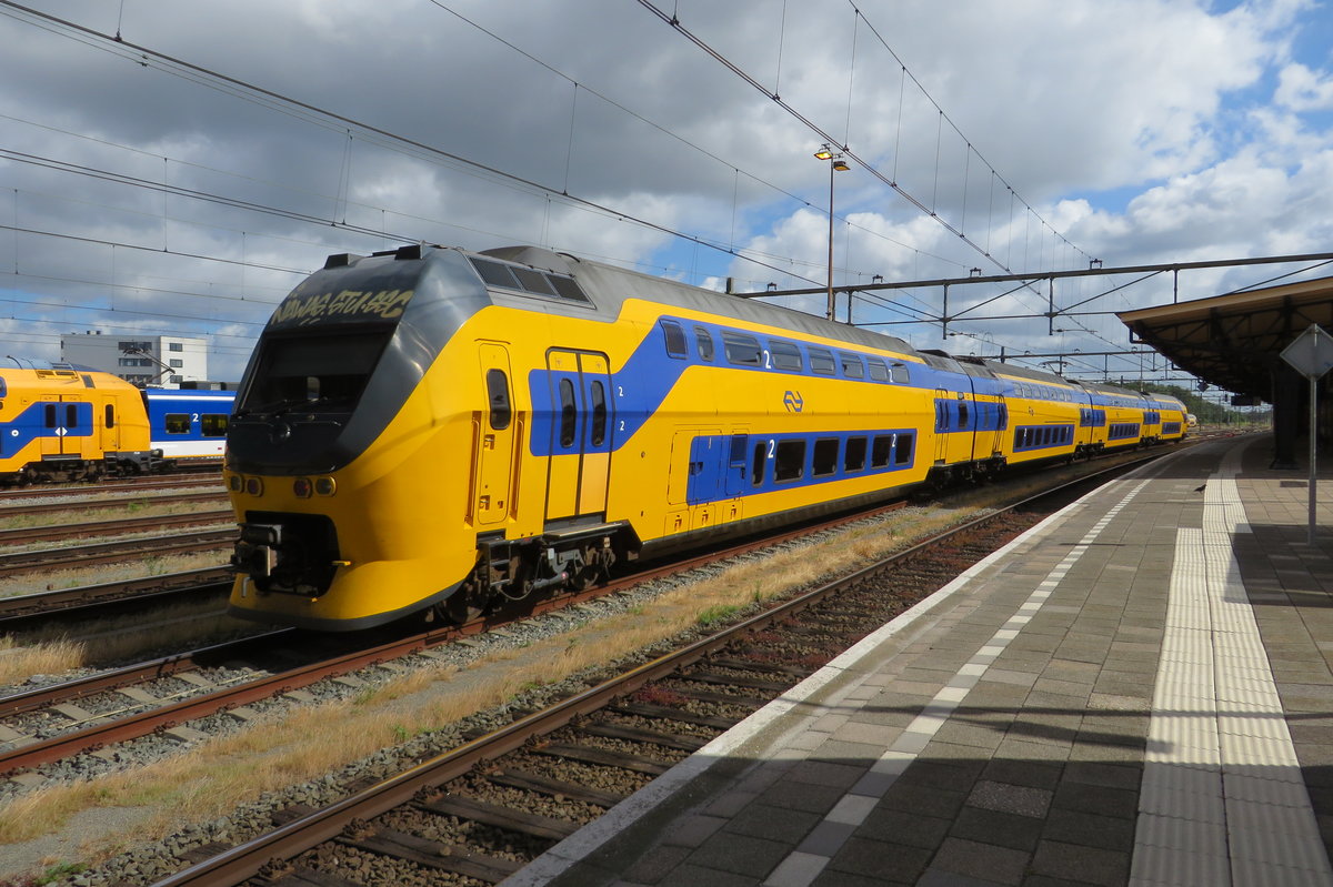 NS 9587 steht am 28 Juni 2020 in Roosendaal. - Bahnbilder.de