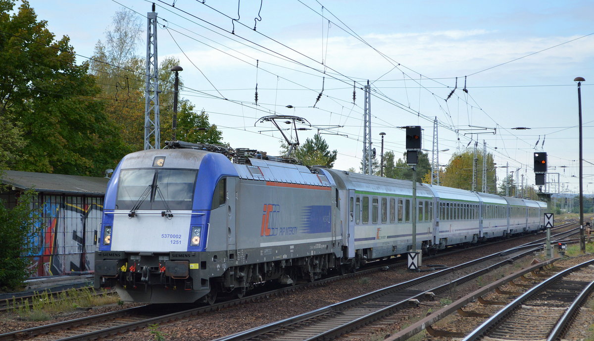 PKP Intercity spółka z o.o., Warszawa [PL] mit "5 370 002" [NVR-Nummer: 91 51 5370 002-5 PL ...