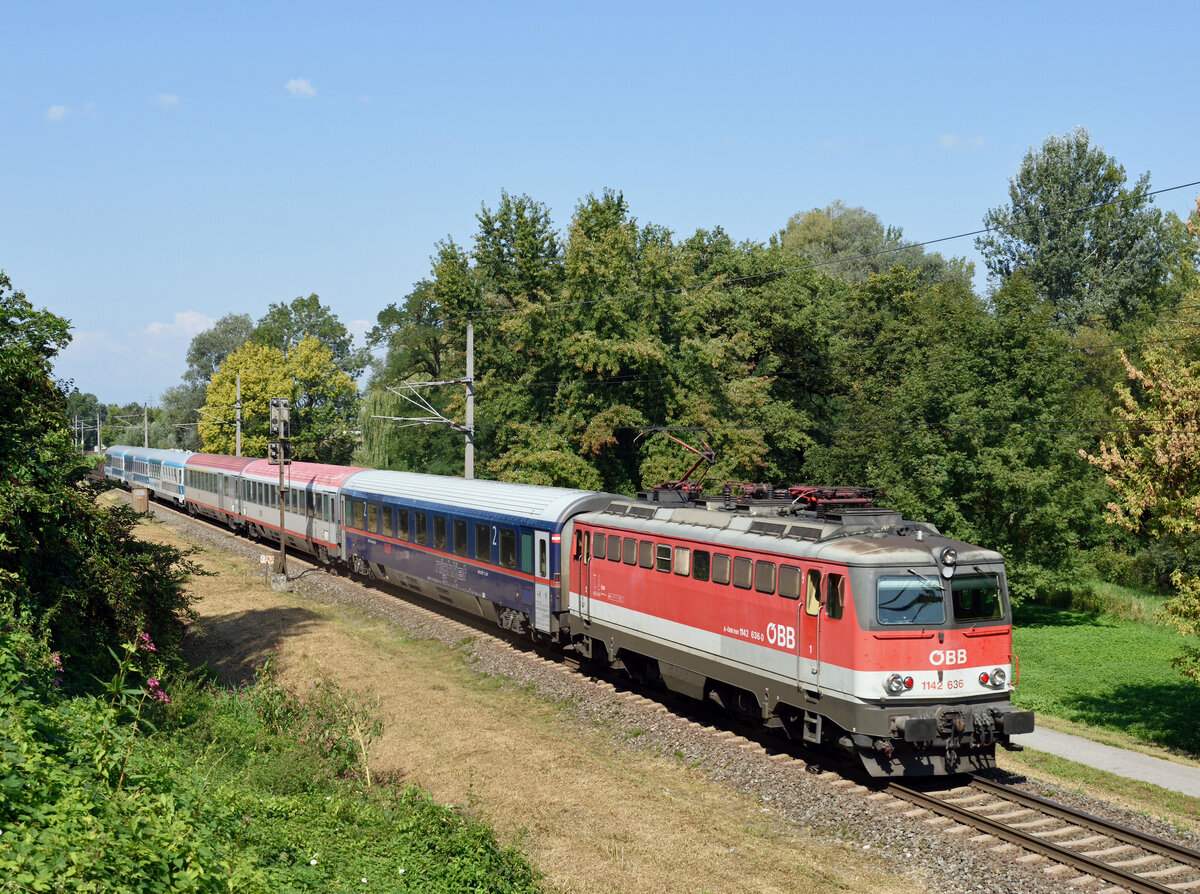 Baureihe 1142 Fotos (6) - Bahnbilder.de