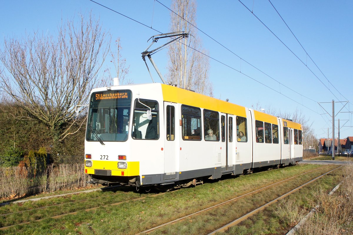 Straßenbahn Mainz / Mainzelbahn: Duewag / AEG M8C der MVG Mainz - Wagen 272, aufgenommen im ...