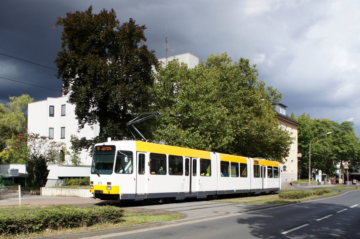 Straßenbahn Mainz: Duewag / AEG M8C der MVG Mainz - Wagen 272, aufgenommen im September 2017 in ...