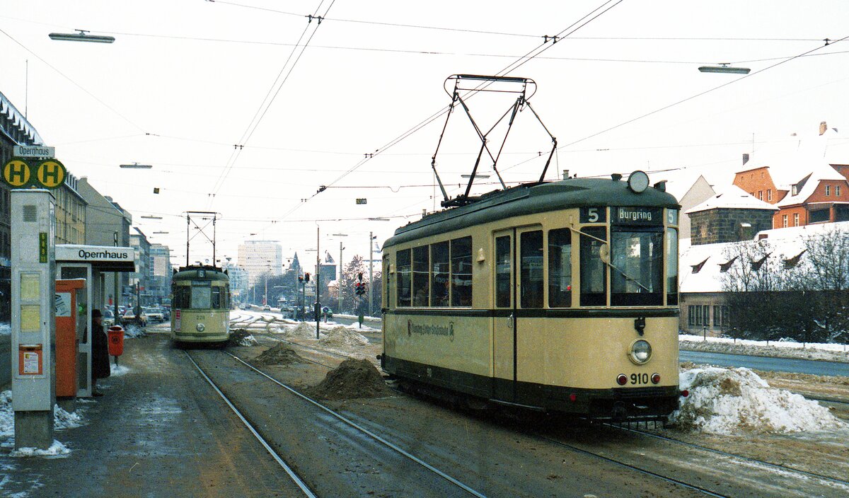 Straßenbahn Nürnberg__Histor.Tw 910 [DUEWAG/SSW, 1940, Dt - Bahnbilder.de